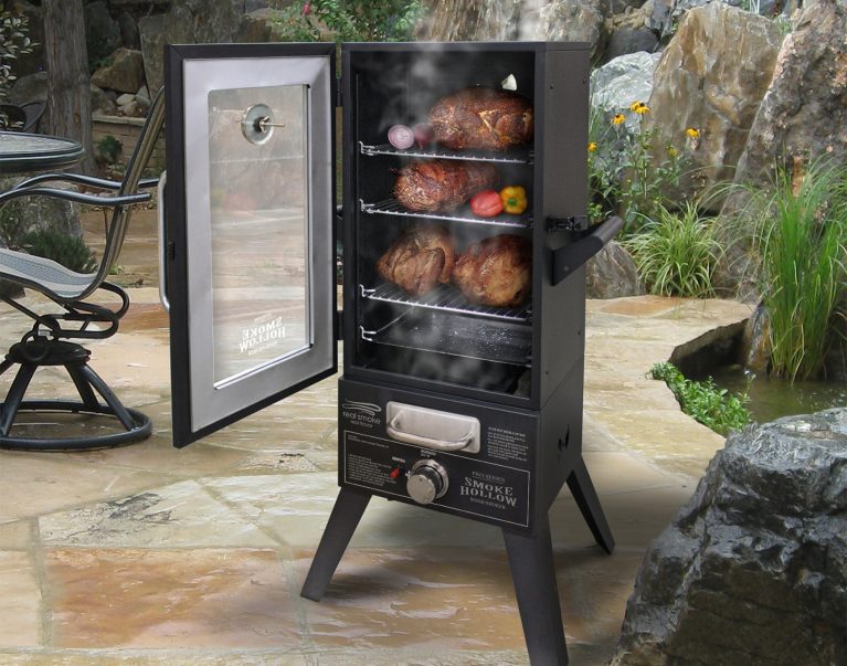 6 Best Propane Smokers Reviewed in Detail (Fall 2025)