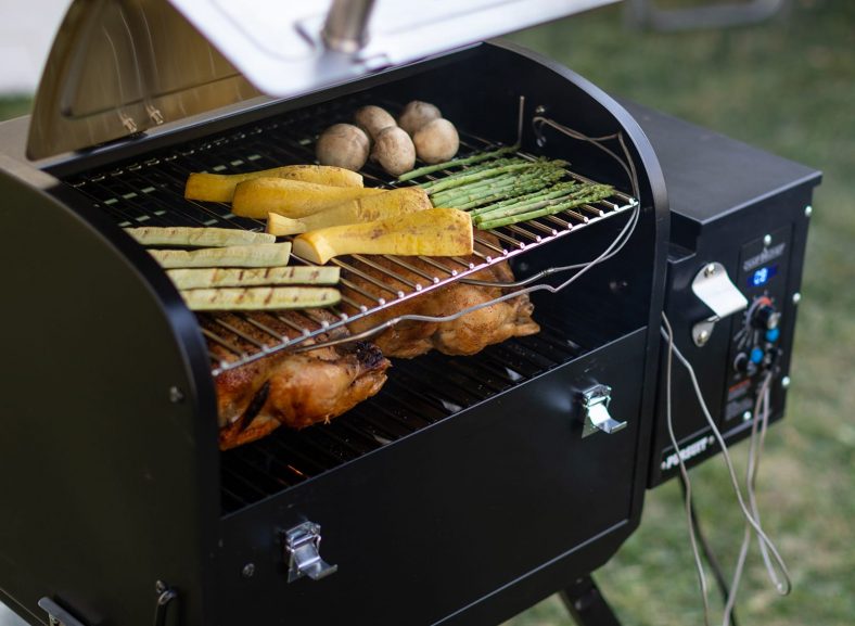 9 Best Pellet Smokers Reviewed in Detail (Fall 2025)