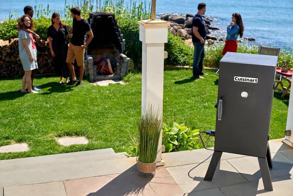 10 Best Smokers Reviewed in Detail (Fall 2025)