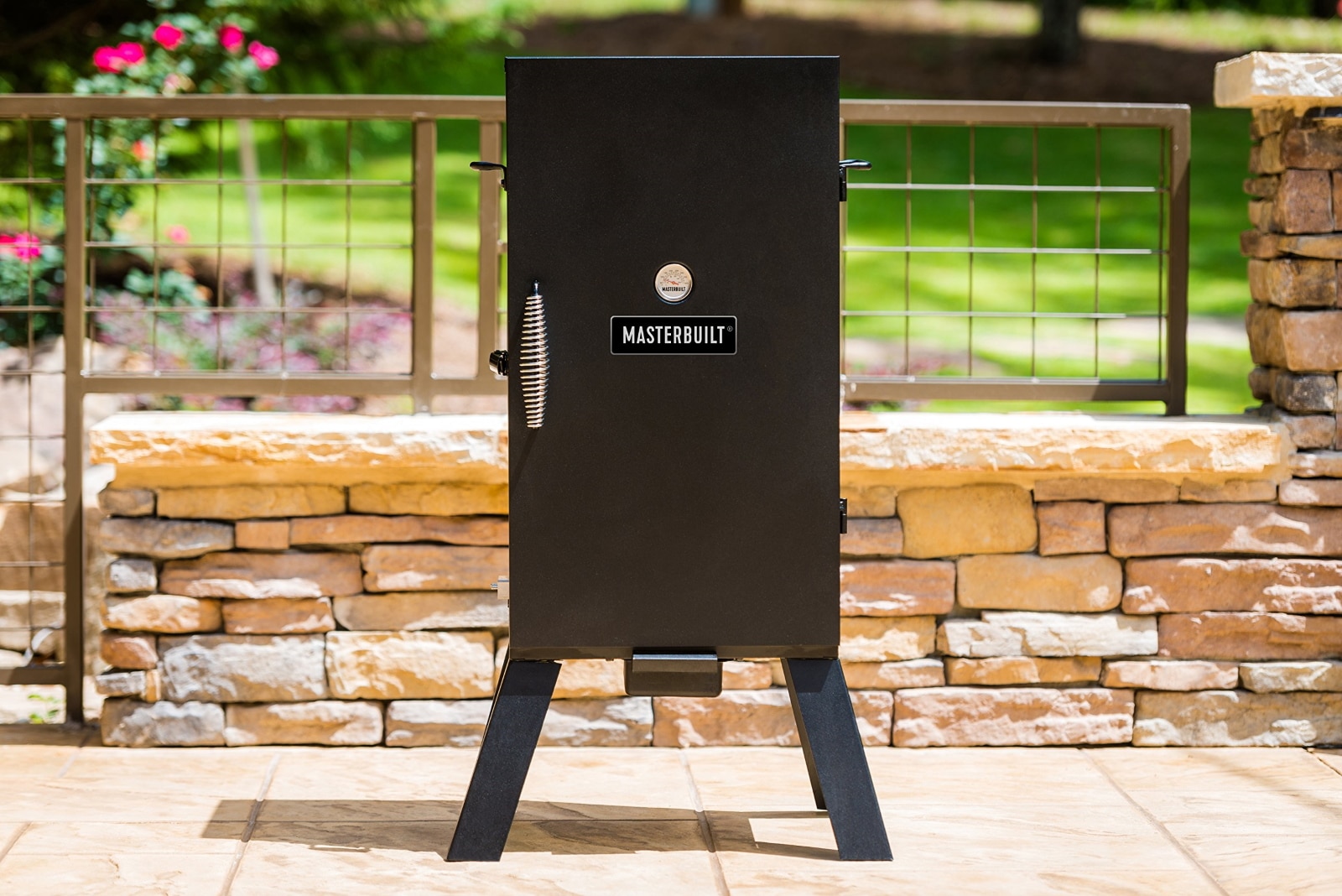 How to Use a Masterbuilt Electric Smoker
