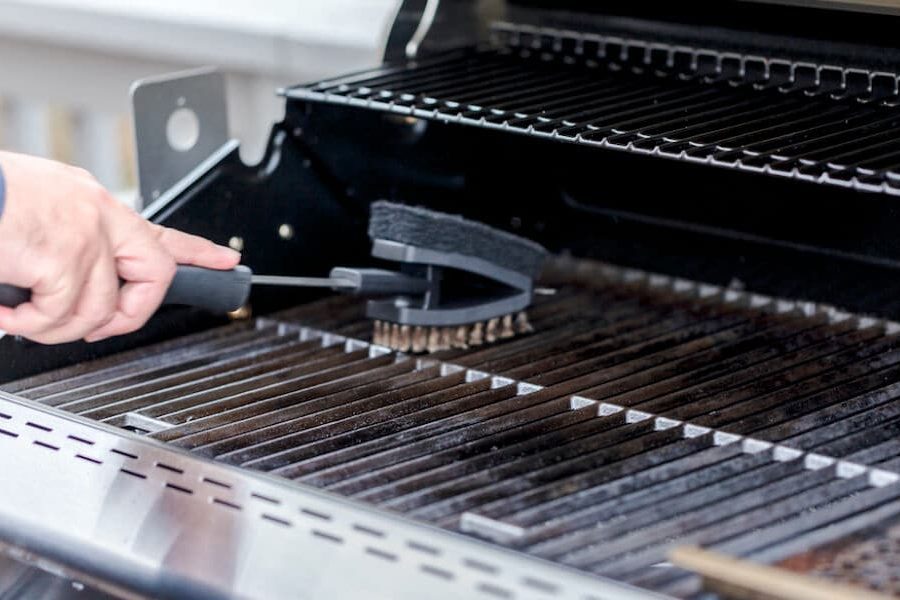 How to Clean an Electric Smoker: 9 Easy Steps