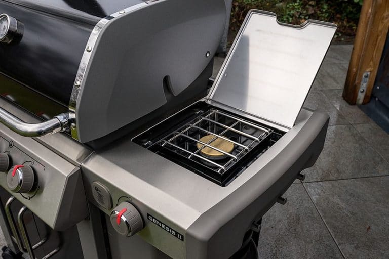 Weber Genesis II E-335 Review (Fall 2023) - Features, Pros and Cons