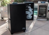 6 Best Propane Smokers Reviewed in Detail (Dec. 2019)